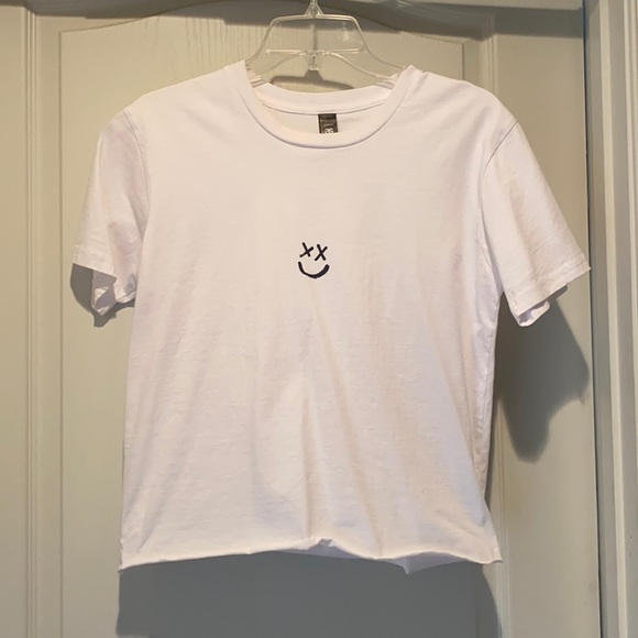Tops | Louis Tomlinson Cropped Smiley Face Shirt | Poshmark